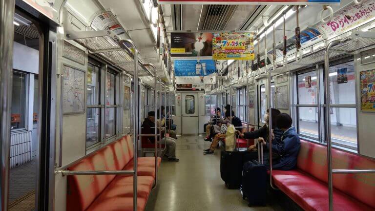 What to Do with Your Luggage on a Japanese Train